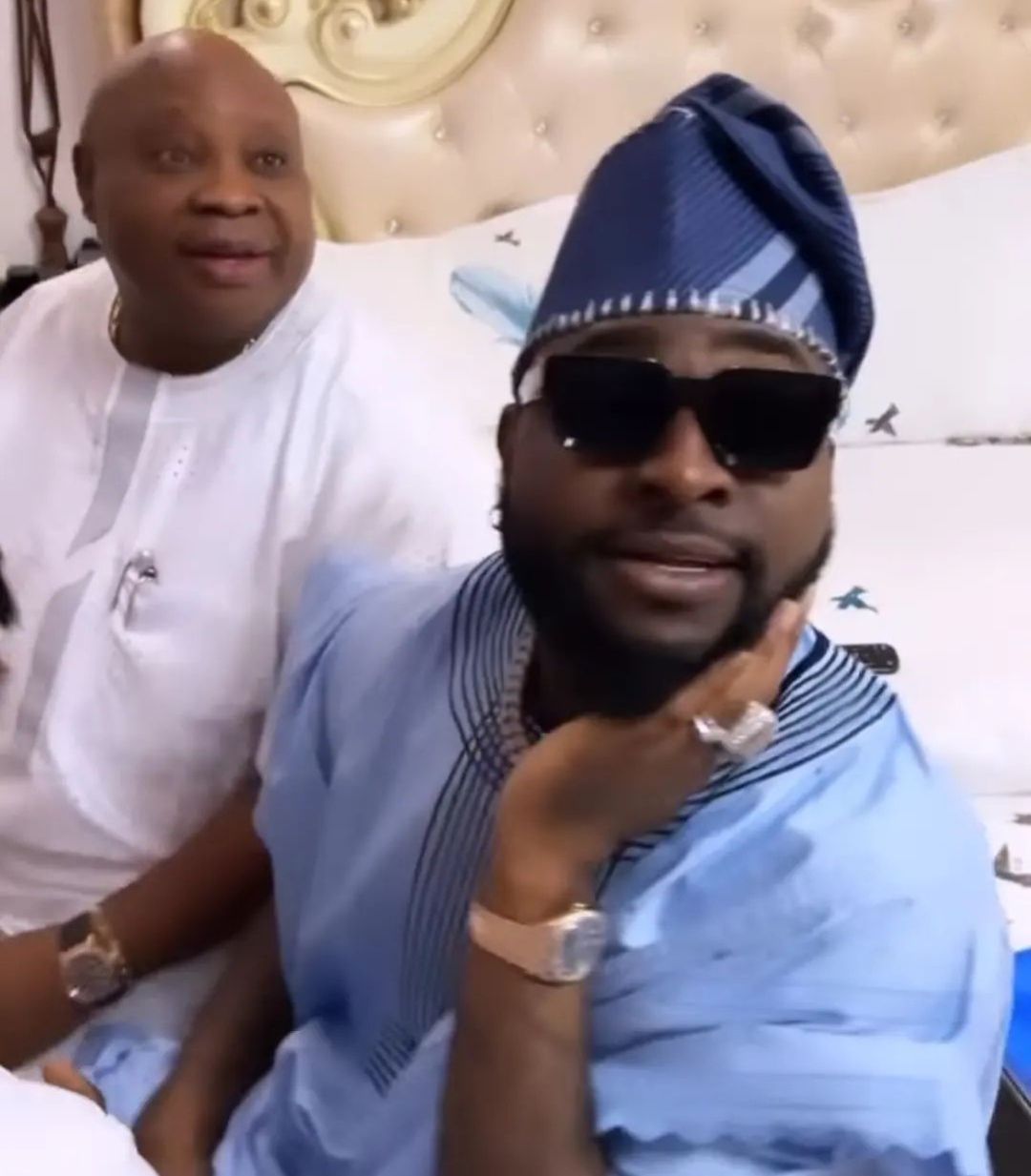 Nigerians raise concerns for Davido after his first public appearance ...