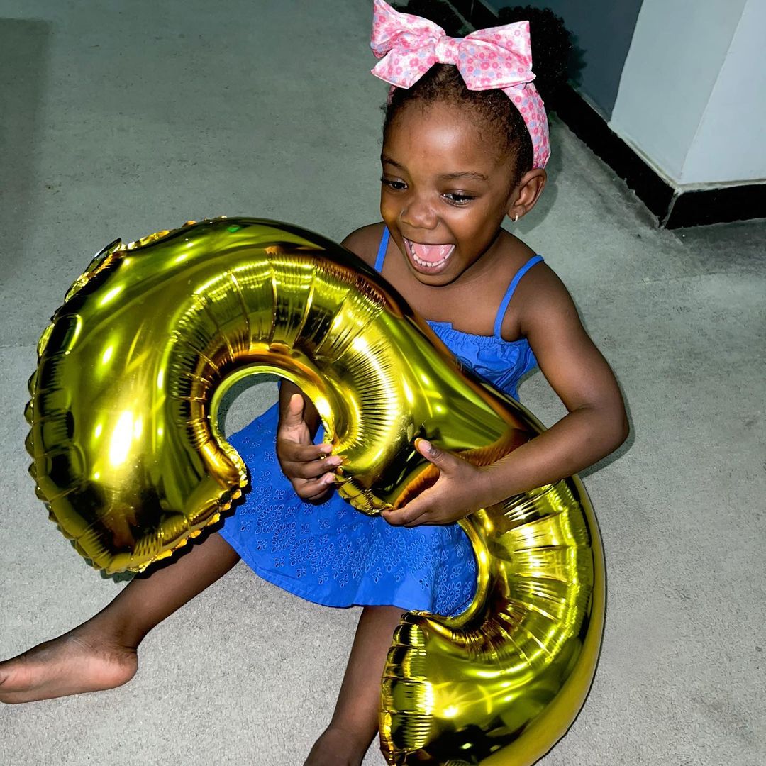 You are everything to me - Singer, Simi tells daughter on 3rd birthday ...