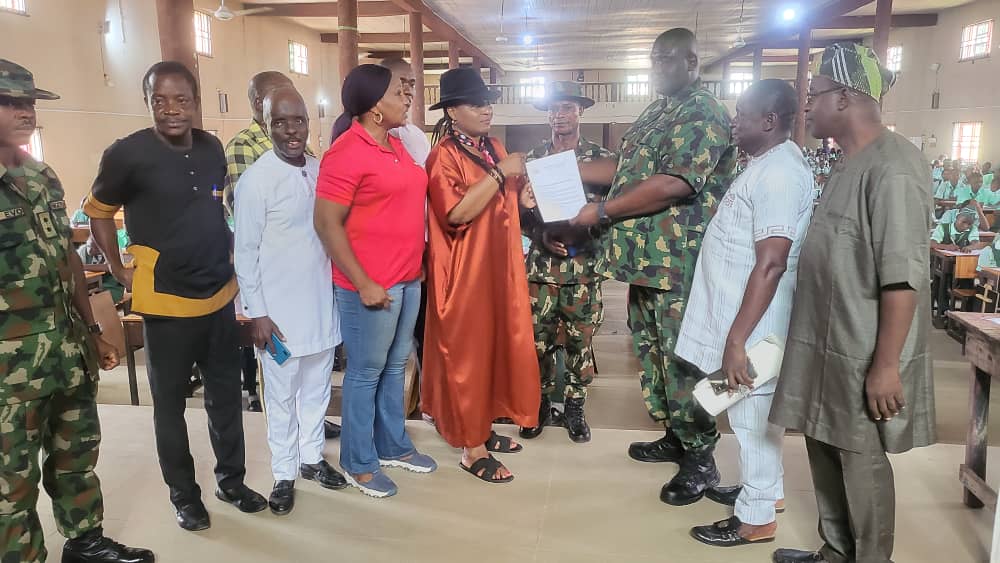 CDSS Ojo alumni boost learning efficiency in their alma mater ...
