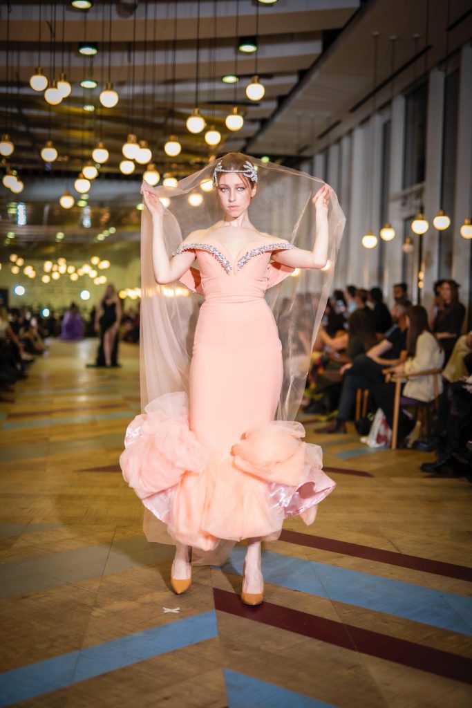 Positive Evaluation of the "Luxurious Elegance SS24" Collection by ...