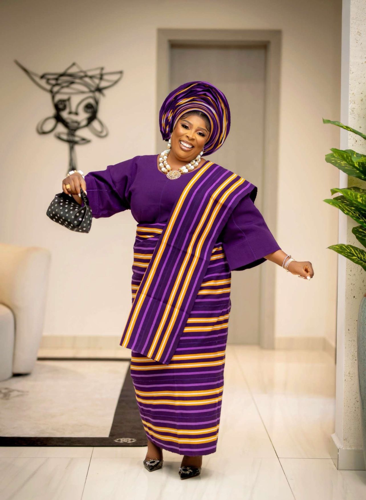7 Trendy Items on Our Wishlist - Vanguard Allure